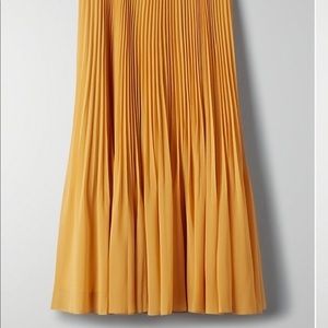 Aritzia | Skirts | Aritzia Wilfred Twirl Midi Skirt Pleated Cairo Gold ...